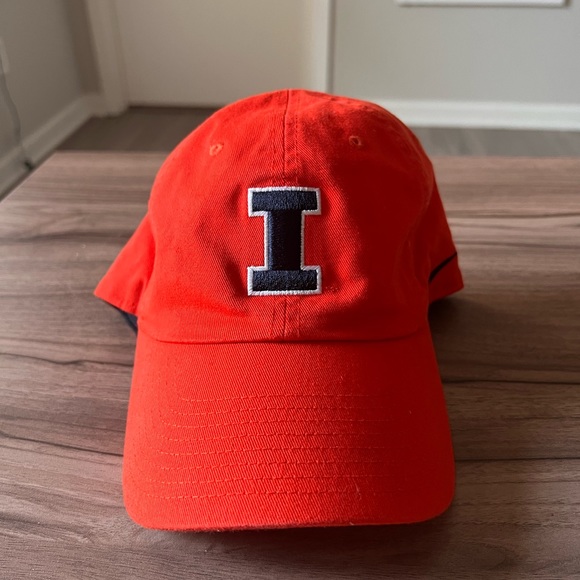 Nike | Accessories | University Of Illinois Hat | Poshmark